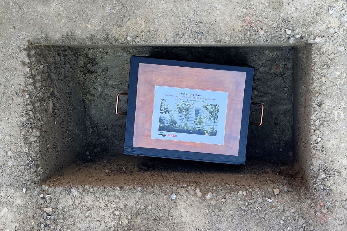 Laying of the foundation stone for the Tannenrauchstrasse housing ...